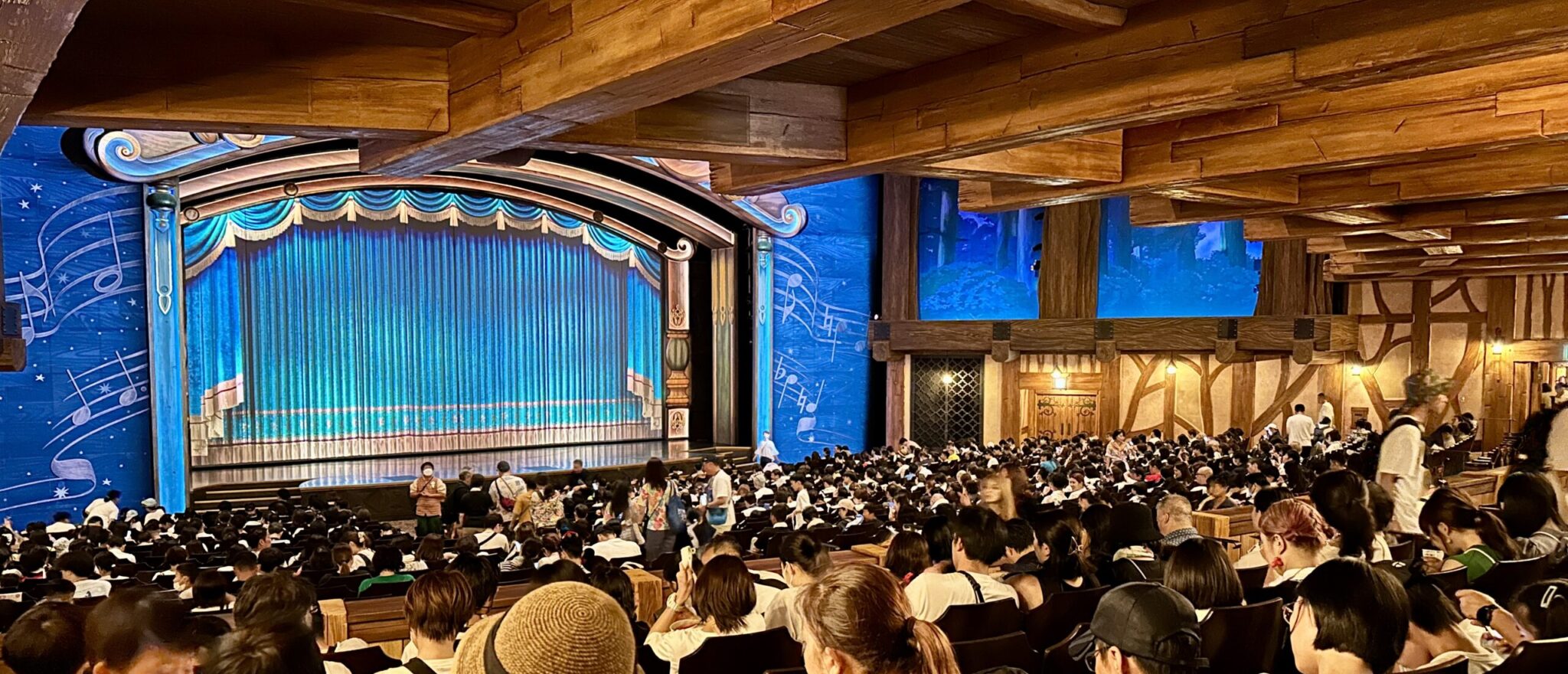 ミッキーのマジカルミュージックワールドの時間を月別に徹底解説！ | Disney Magic Navi